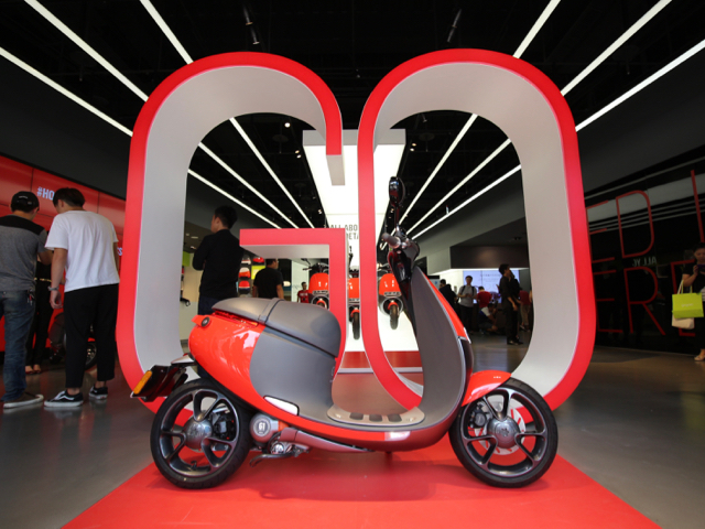 Gogoro Plus 推出紅色版本，即日上市 - C Jay Tech