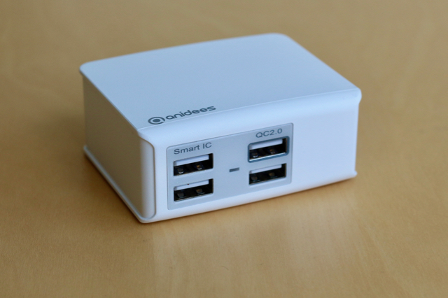 多孔 USB 充電 anidees 全新 QC 2.0 快充充電器 - C Jay Tech