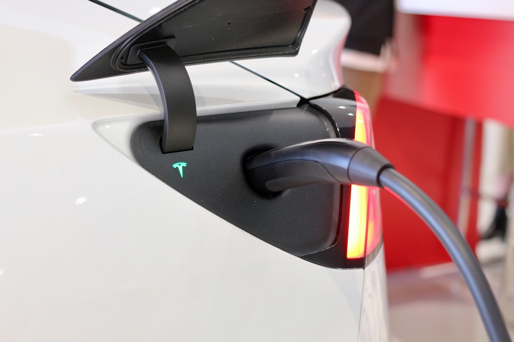 特斯拉充電樁 OTA 更新「存取控制」功能 & 機械車位安裝實例 - CJay Tech