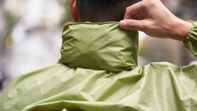 CORVIX 疾速秒穿 側開雙拉鍊雨衣 完整開箱實測 - C Jay Tech