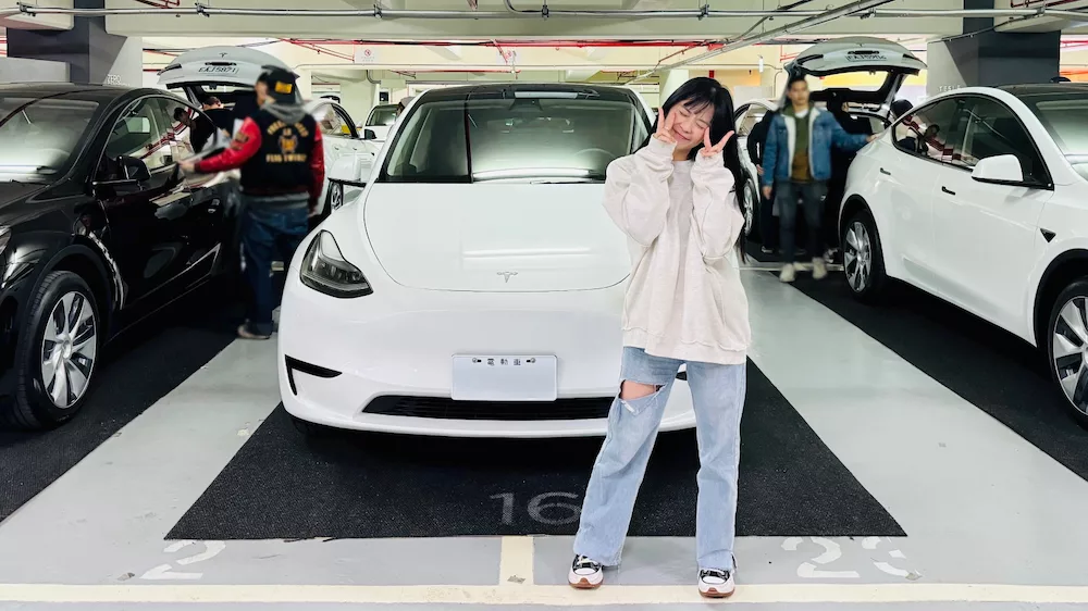 特斯拉 Model Y RWD 後輪驅動版｜交車紀錄分享 - CJay Tech