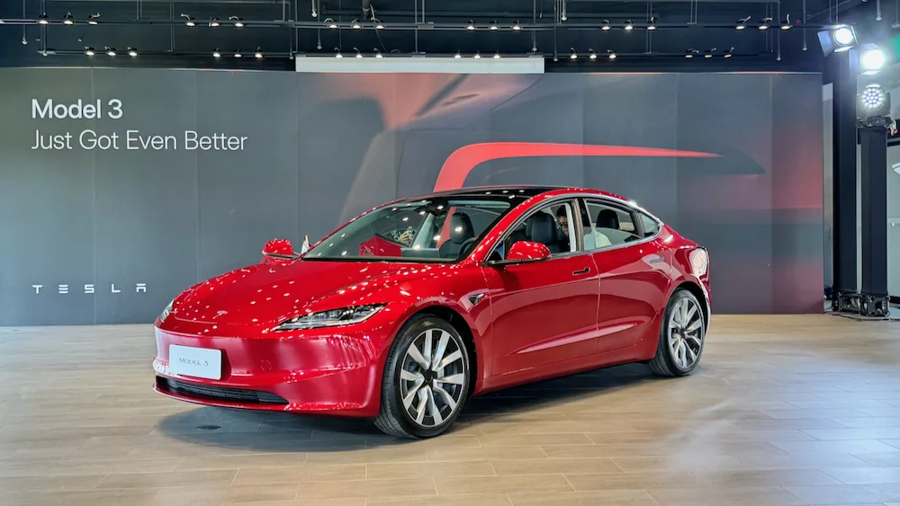 特斯拉煥新版 Model 3｜台灣亮相、即將交車 - CJay Tech
