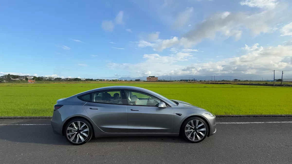 特斯拉 Model 3 煥新版｜深度體驗心得分享 - CJay Tech